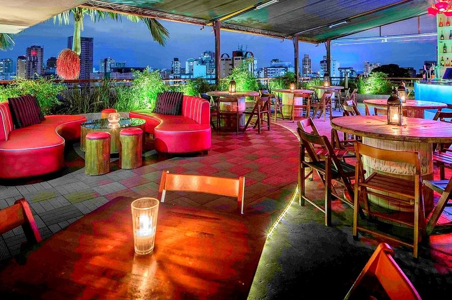 Descubra 9 bares em rooftops para ver São Paulo do alto