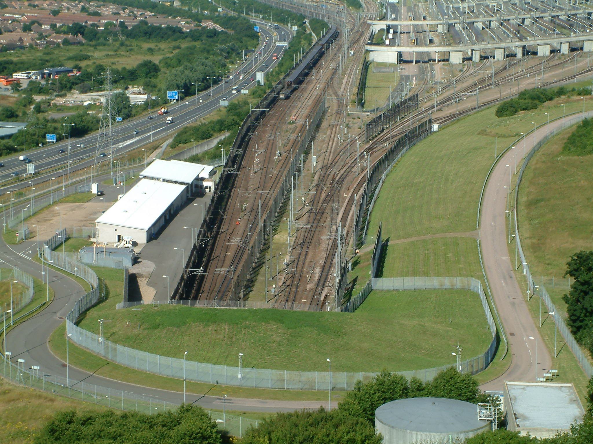 Eurotúnel: o marco da engenharia europeia completará 25 anos