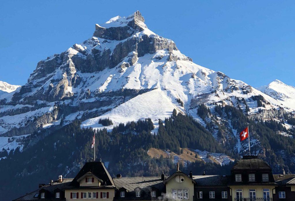 Conheça o Monte Titlis, um passeio imperdível nos Alpes Suíços