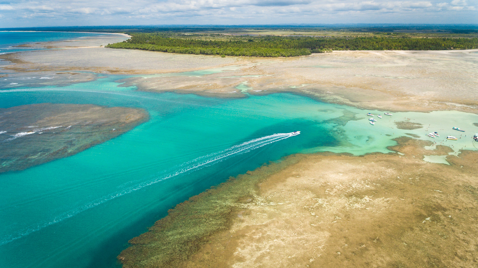 20 praias paradisíacas para conhecer na Bahia