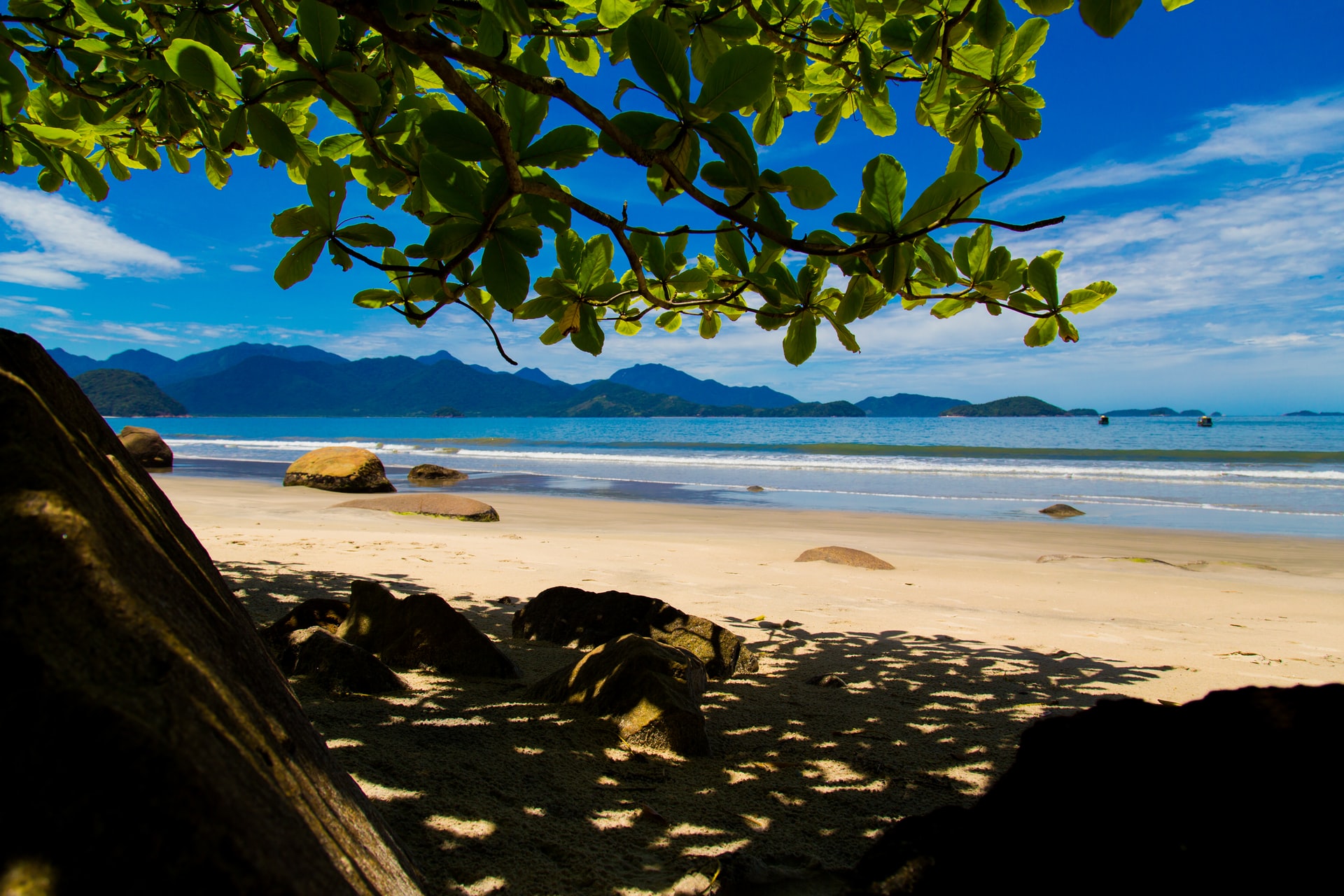 O que fazer em Ubatuba? Guia completo com praias e passeios