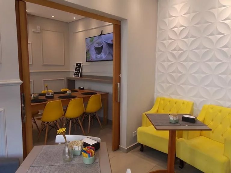 8 cafeterias temáticas e aconchegantes para visitar em São Paulo