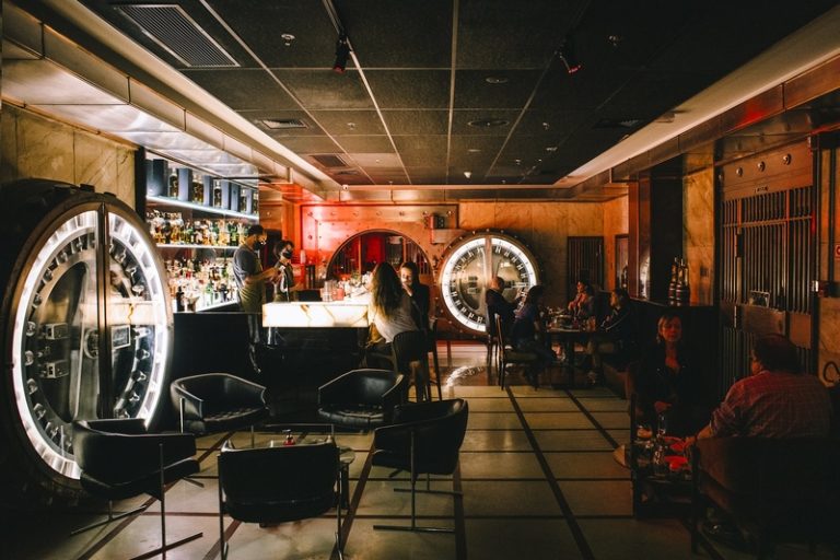 6 bares secretos para conhecer em São Paulo