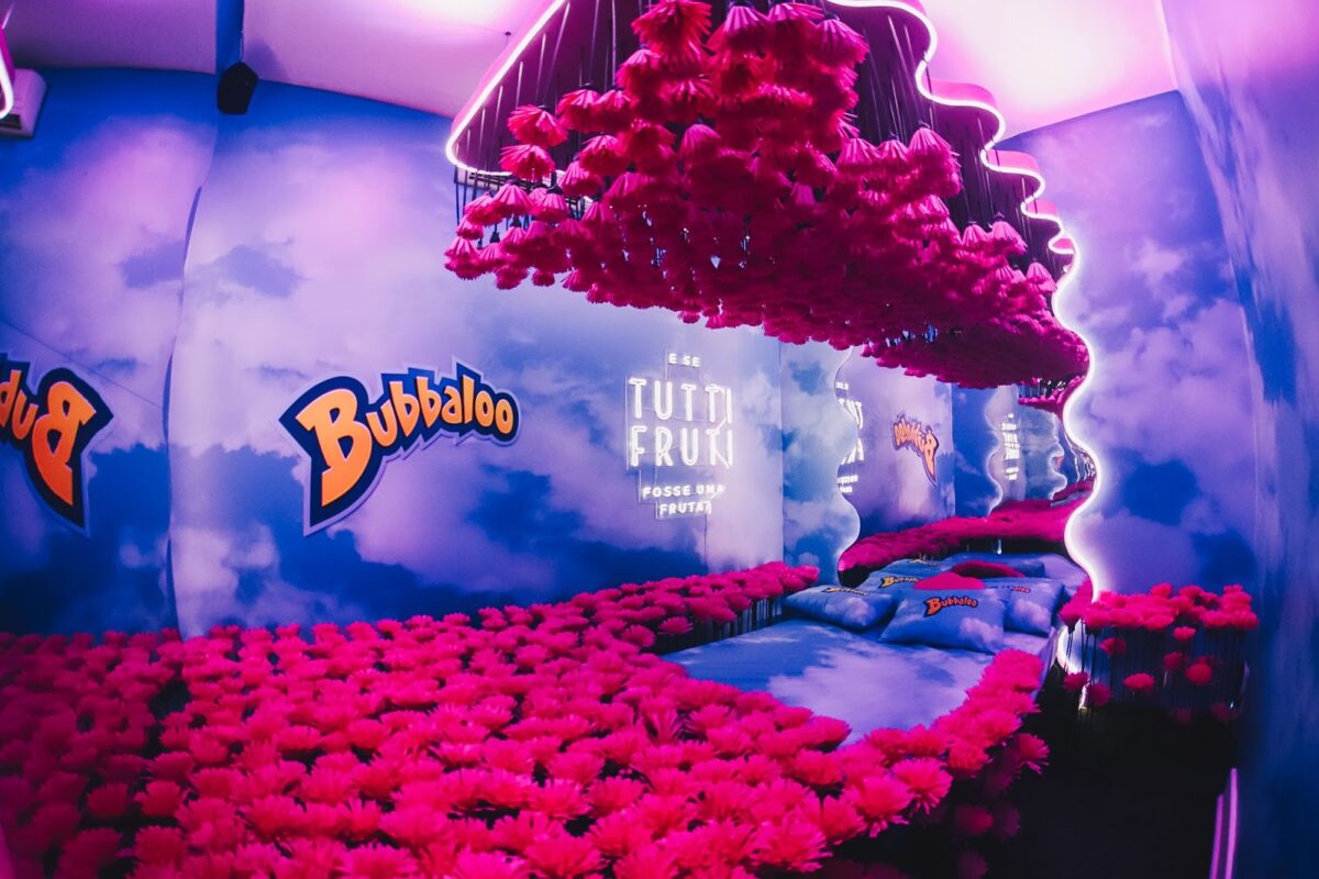 Babbaloo inaugura hotel com experiências sensoriais em São Paulo
